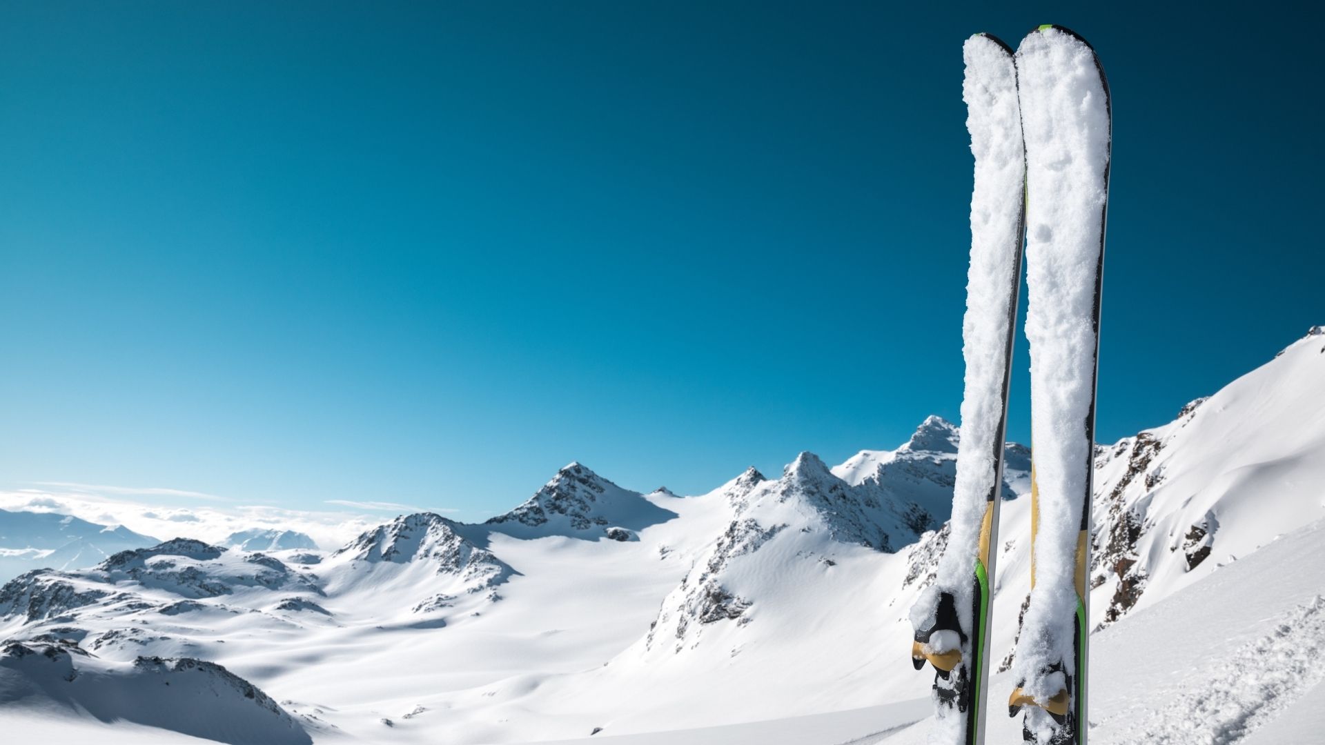 Selecting Alpine Skis With Ease and Professionalism