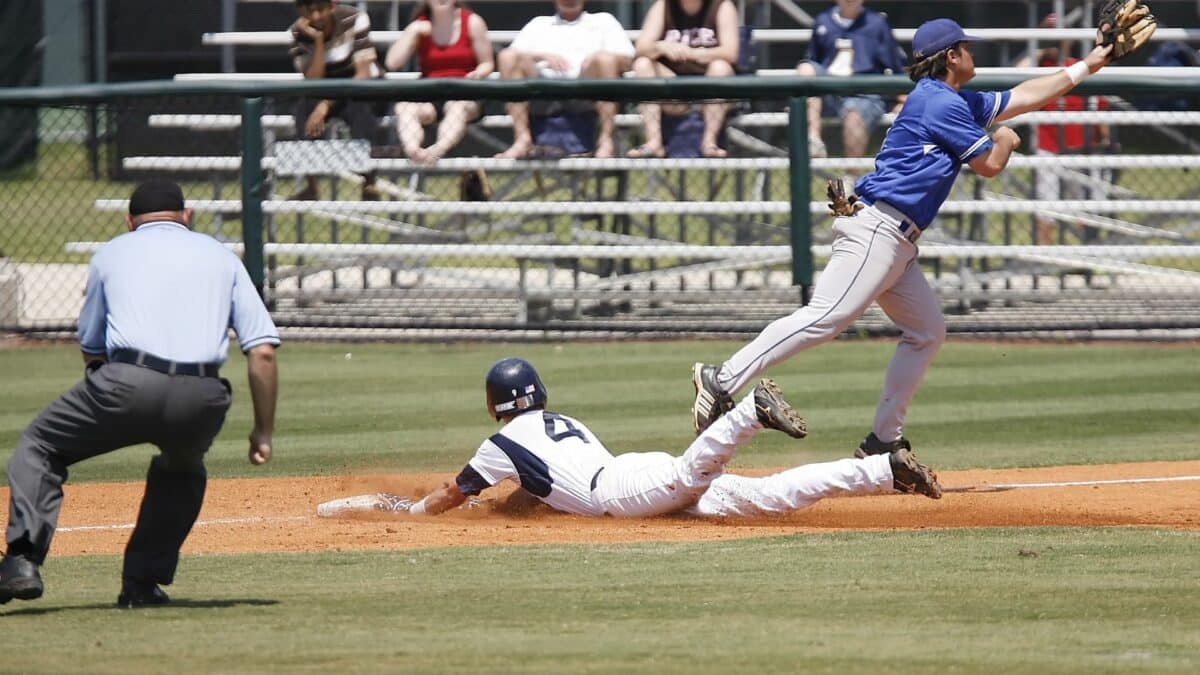The Benefits of Playing Baseball for Kids